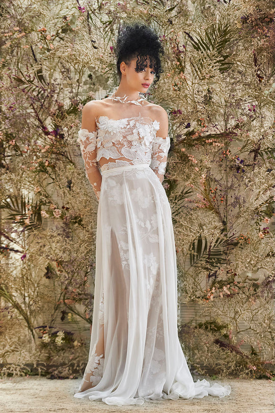 FOXGLOVE FRENZY – SARAH HIRSCH